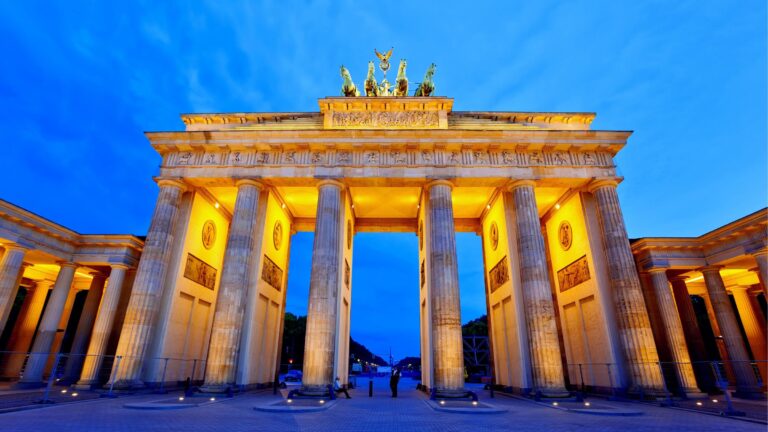 Interesting Facts about The Brandenburg Gate - Fact Bud